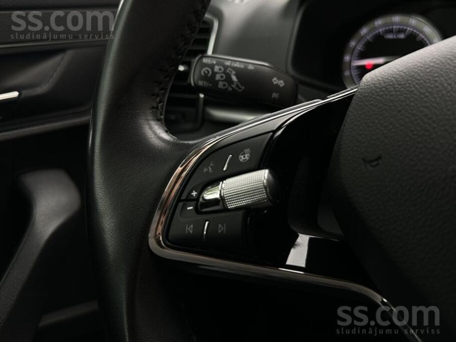 Melns Skoda Karoq 2022 Rīga, ar dzinēja tilpumu 2.00 L un nobraukumu 142 tūkst. km par 18950 €, foto 11 vietnē AUTOMOTO.COM.LV