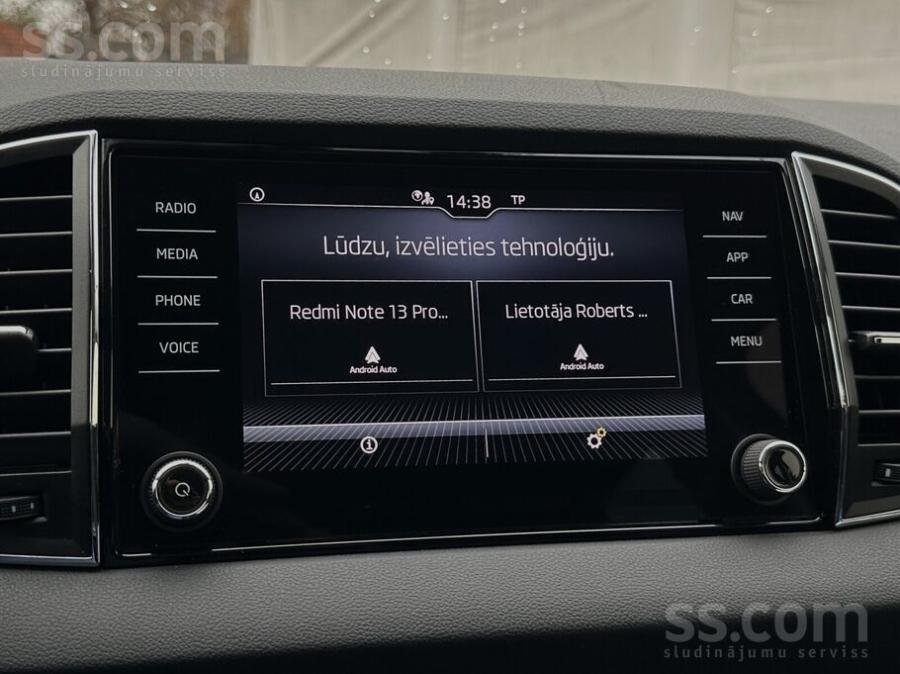 Melns Skoda Karoq 2022 Rīga, ar dzinēja tilpumu 2.00 L un nobraukumu 142 tūkst. km par 18950 €, foto 15 vietnē AUTOMOTO.COM.LV