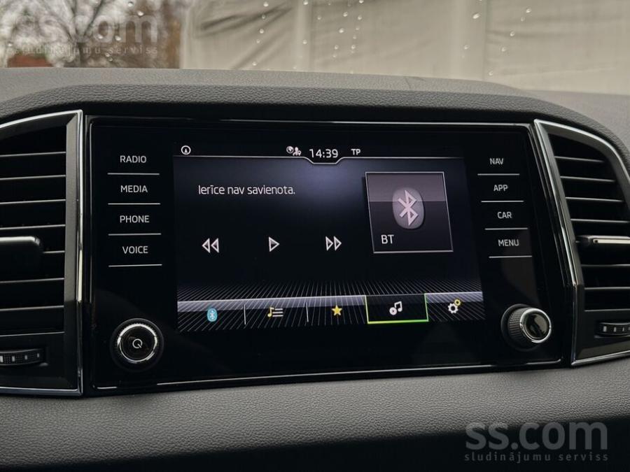 Melns Skoda Karoq 2022 Rīga, ar dzinēja tilpumu 2.00 L un nobraukumu 142 tūkst. km par 18950 €, foto 16 vietnē AUTOMOTO.COM.LV