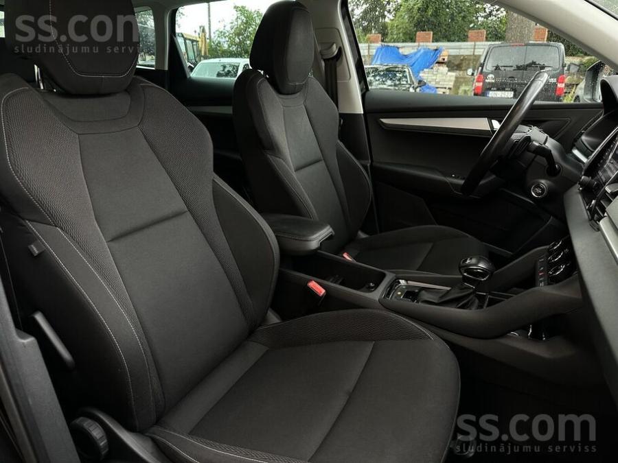 Melns Skoda Karoq 2022 Rīga, ar dzinēja tilpumu 2.00 L un nobraukumu 142 tūkst. km par 18950 €, foto 18 vietnē AUTOMOTO.COM.LV