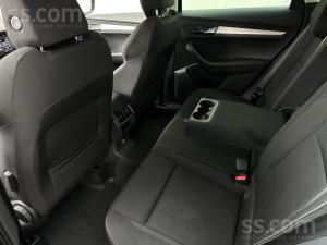 Melns Skoda Karoq 2022 Rīga, ar dzinēja tilpumu 2.00 L un nobraukumu 142 tūkst. km par 18950 €, foto 21 vietnē AUTOMOTO.COM.LV