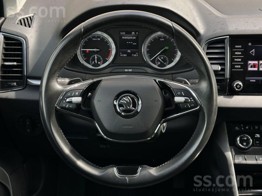 Melns Skoda Karoq 2022 Rīga, ar dzinēja tilpumu 2.00 L un nobraukumu 142 tūkst. km par 18950 €, foto 23 vietnē AUTOMOTO.COM.LV