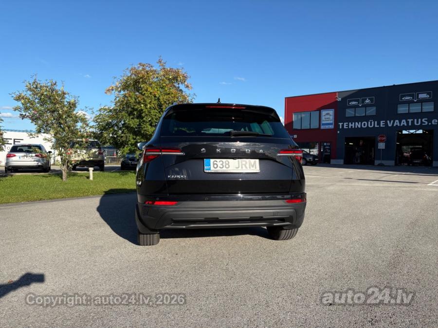 Melns Skoda Karoq 2022 Tallina, ar dzinēja tilpumu 1.50 L un nobraukumu 99 tūkst. km par 22999 €, foto 7 vietnē AUTOMOTO.COM.LV