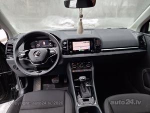 Melns Skoda Karoq 2024 Tallina, ar dzinēja tilpumu 1.50 L un nobraukumu 53 tūkst. km par 28500 €, foto 5 vietnē AUTOMOTO.COM.LV