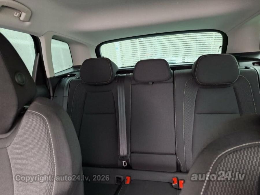 Melns Skoda Karoq 2024 Tallina, ar dzinēja tilpumu 1.50 L un nobraukumu 53 tūkst. km par 28500 €, foto 11 vietnē AUTOMOTO.COM.LV