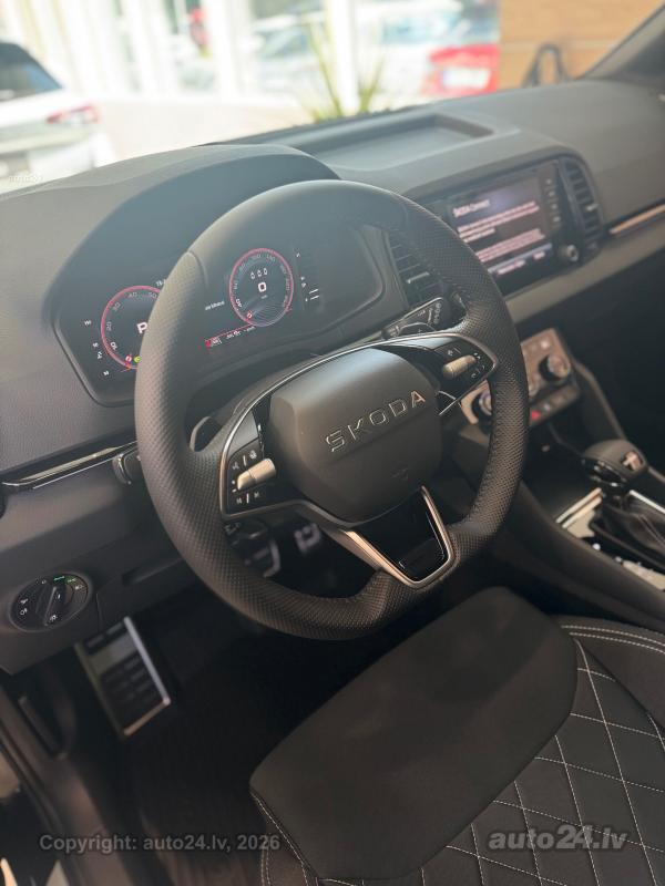 Black Skoda Karoq 2026 in Paide, with an engine capacity of 0.00 L and mileage of 0 thousand km for 34420 €, photo 7 on AUTOMOTO.COM.LV