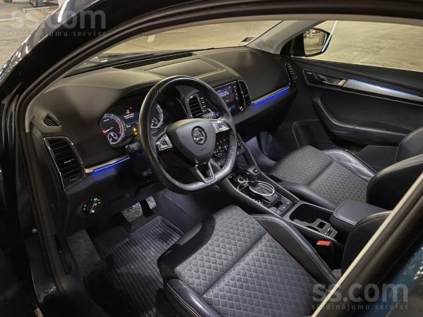 Blue Skoda Karoq 2018 in Riga, with an engine capacity of 1.50 L and mileage of 98 thousand km for 16500 €, photo 8 on AUTOMOTO.COM.LV