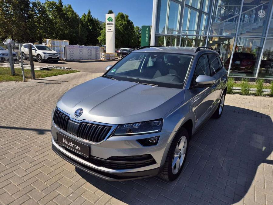 Blue Skoda Karoq 2018 in Siauliai, with an engine capacity of 1.60 L and mileage of 172 thousand km for 16500 €, photo 1 on AUTOMOTO.COM.LV