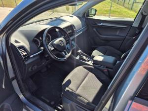 Blue Skoda Karoq 2018 in Siauliai, with an engine capacity of 1.60 L and mileage of 172 thousand km for 16500 €, photo 6 on AUTOMOTO.COM.LV