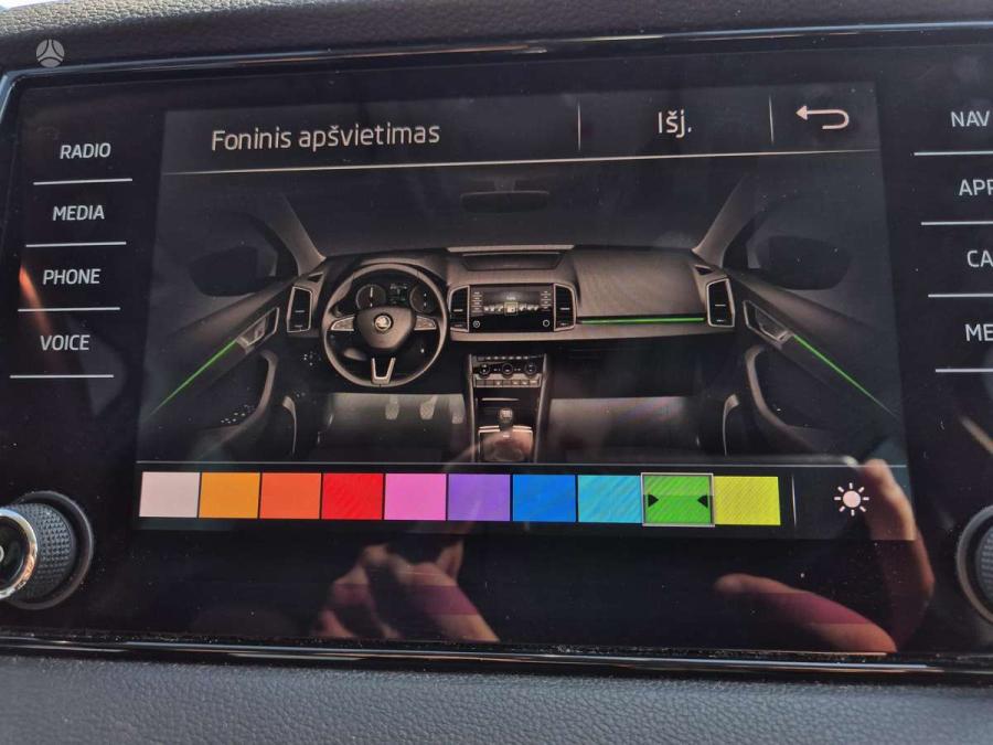 Blue Skoda Karoq 2018 in Siauliai, with an engine capacity of 1.60 L and mileage of 172 thousand km for 16500 €, photo 11 on AUTOMOTO.COM.LV