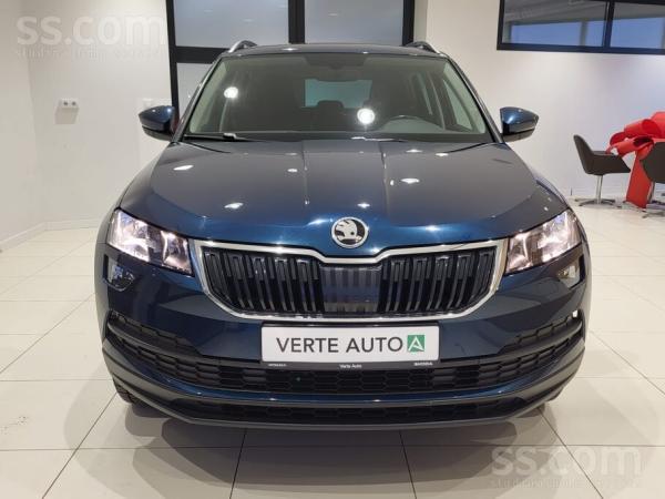 Zils Skoda Karoq 2019 Rīga, ar dzinēja tilpumu 1.50 L un nobraukumu 85 tūkst. km par 18990 €, foto 2 vietnē AUTOMOTO.COM.LV