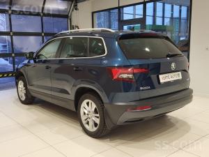 Blue Skoda Karoq 2019 in Riga, with an engine capacity of 1.50 L and mileage of 85 thousand km for 18990 €, photo 4 on AUTOMOTO.COM.LV
