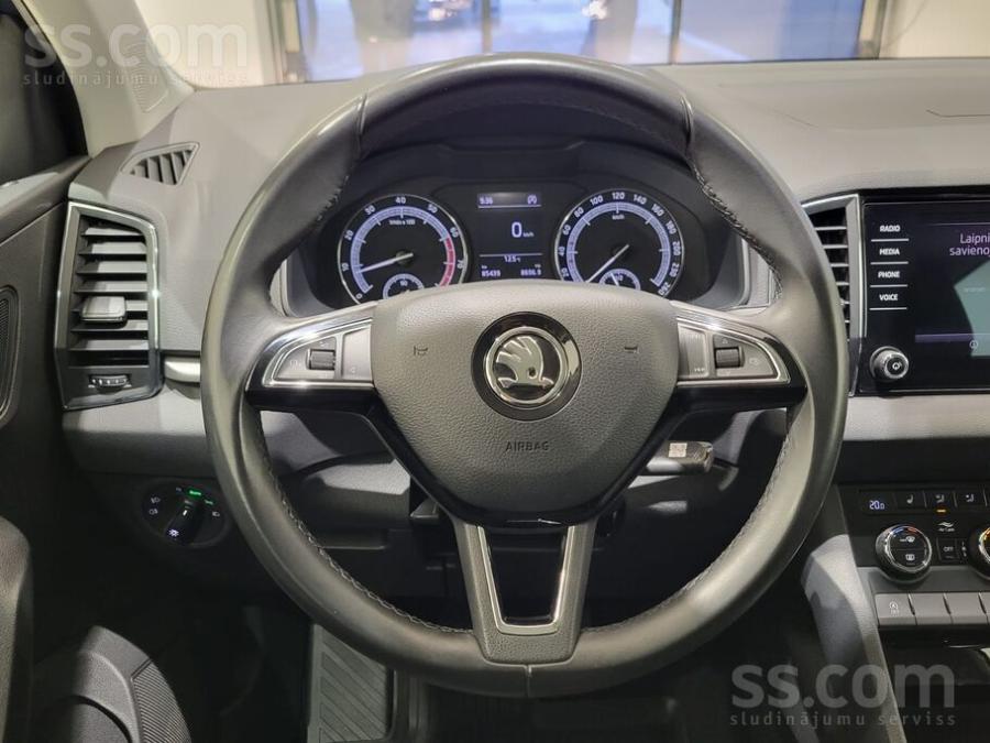 Blue Skoda Karoq 2019 in Riga, with an engine capacity of 1.50 L and mileage of 85 thousand km for 18990 €, photo 8 on AUTOMOTO.COM.LV