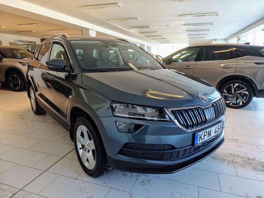 Zils Skoda Karoq 2019 Šauļi, ar dzinēja tilpumu 1.60 L un nobraukumu 129 tūkst. km par 17900 €, foto 3 vietnē AUTOMOTO.COM.LV