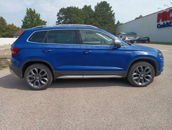 Zils Skoda Karoq 2019 Utena, ar dzinēja tilpumu 1.97 L un nobraukumu 213 tūkst. km par 16900 €, foto 9 vietnē AUTOMOTO.COM.LV