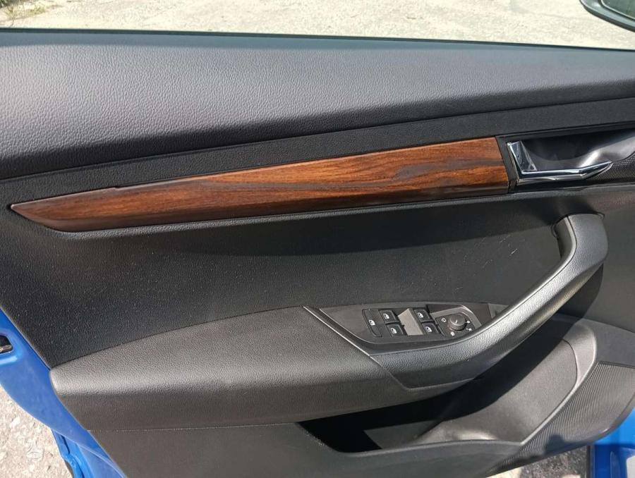 Zils Skoda Karoq 2019 Utena, ar dzinēja tilpumu 1.97 L un nobraukumu 213 tūkst. km par 16900 €, foto 24 vietnē AUTOMOTO.COM.LV