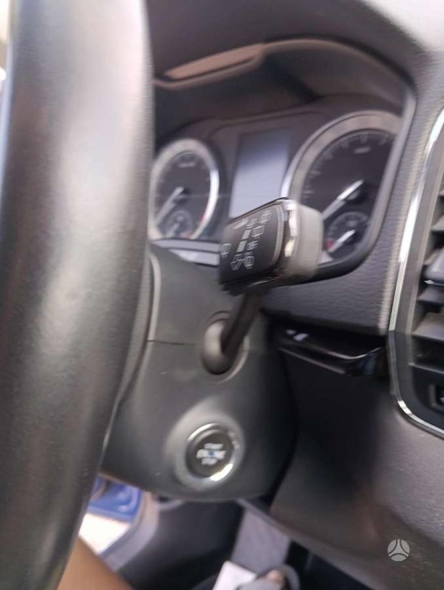 Zils Skoda Karoq 2019 Utena, ar dzinēja tilpumu 1.97 L un nobraukumu 213 tūkst. km par 16900 €, foto 29 vietnē AUTOMOTO.COM.LV