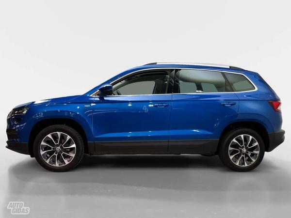 Blue Skoda Karoq 2020 in Kaunas, with an engine capacity of 1.50 L and mileage of 60 thousand km for 22351 €, photo 4 on AUTOMOTO.COM.LV