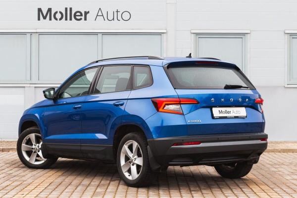 Blue Skoda Karoq 2020 in Ventspils, with an engine capacity of 1.50 L and mileage of 98 thousand km for 17250 €, photo 3 on AUTOMOTO.COM.LV