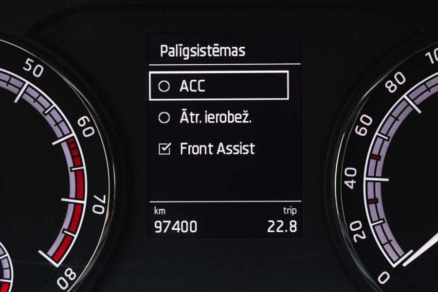 Zils Skoda Karoq 2020 Ventspils, ar dzinēja tilpumu 1.50 L un nobraukumu 98 tūkst. km par 17250 €, foto 15 vietnē AUTOMOTO.COM.LV