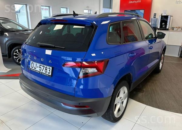 Zils Skoda Karoq 2021 Jēkabpils, ar dzinēja tilpumu 1.50 L un nobraukumu 75 tūkst. km par 19500 €, foto 6 vietnē AUTOMOTO.COM.LV