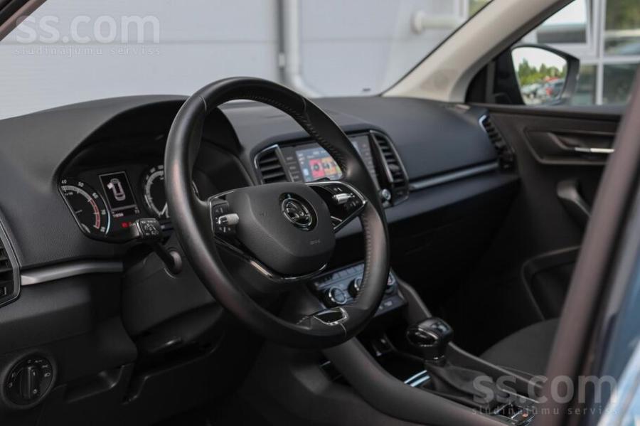 Blue Skoda Karoq 2021 in Riga, with an engine capacity of 1.50 L and mileage of 0 thousand km for 18495 €, photo 9 on AUTOMOTO.COM.LV