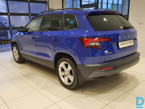 Синий Шкода Karoq 2021 в Рига, объемом двигателя 1.50 л и пробегом 78 тыс. км за 19490 €, фото 3 на AUTOMOTO.COM.LV