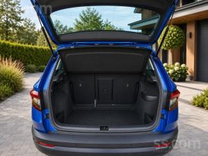 Blue Skoda Karoq 2021 in Riga, with an engine capacity of 1.50 L and mileage of 98 thousand km for 18750 €, photo 7 on AUTOMOTO.COM.LV