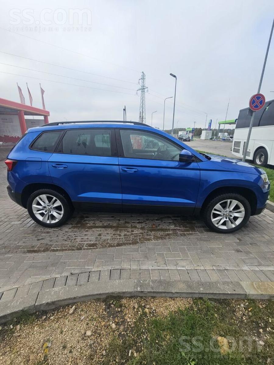 Zils Skoda Karoq 2021 Rīga, ar dzinēja tilpumu 1.50 L un nobraukumu 100 tūkst. km par 16500 €, foto 4 vietnē AUTOMOTO.COM.LV