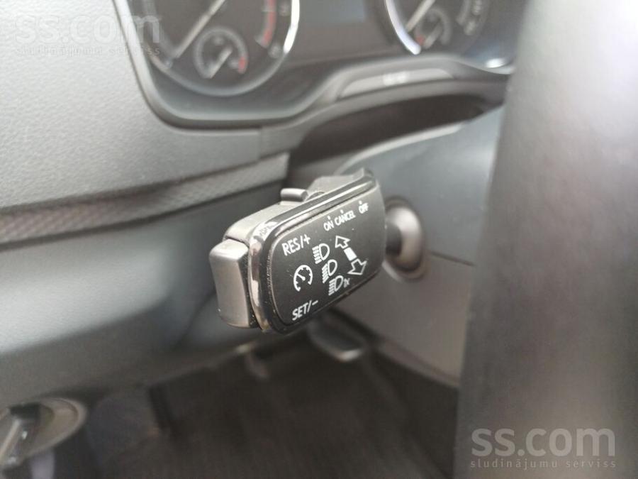 Синий Шкода Karoq 2021 в Рига, объемом двигателя 1.00 л и пробегом 85 тыс. км за 13500 €, фото 18 на AUTOMOTO.COM.LV