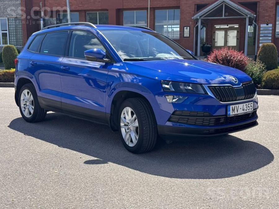 Zils Skoda Karoq 2021 Cēsis, ar dzinēja tilpumu 1.50 L un nobraukumu 79 tūkst. km par 18800 €, foto 3 vietnē AUTOMOTO.COM.LV