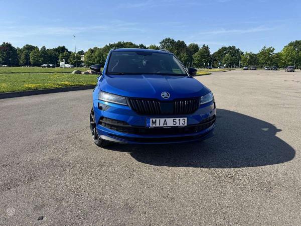 Blue Skoda Karoq 2021 in Kaunas, with an engine capacity of 1.50 L and mileage of 88 thousand km for 23500 €, photo 2 on AUTOMOTO.COM.LV