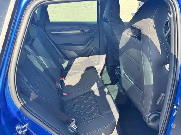 Blue Skoda Karoq 2021 in Kaunas, with an engine capacity of 1.50 L and mileage of 88 thousand km for 23500 €, photo 7 on AUTOMOTO.COM.LV