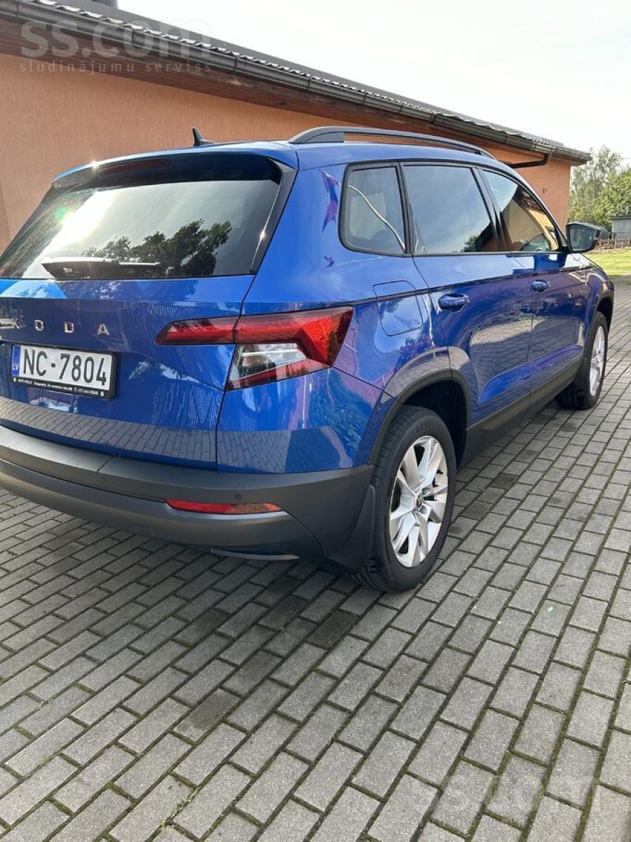 Zils Skoda Karoq 2022 Daugavpils, ar dzinēja tilpumu 1.50 L un nobraukumu 29 tūkst. km par 18500 €, foto 4 vietnē AUTOMOTO.COM.LV