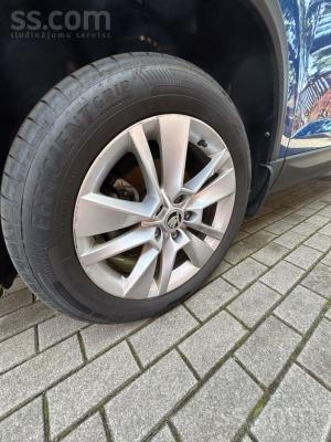 Zils Skoda Karoq 2022 Daugavpils, ar dzinēja tilpumu 1.50 L un nobraukumu 29 tūkst. km par 18500 €, foto 13 vietnē AUTOMOTO.COM.LV