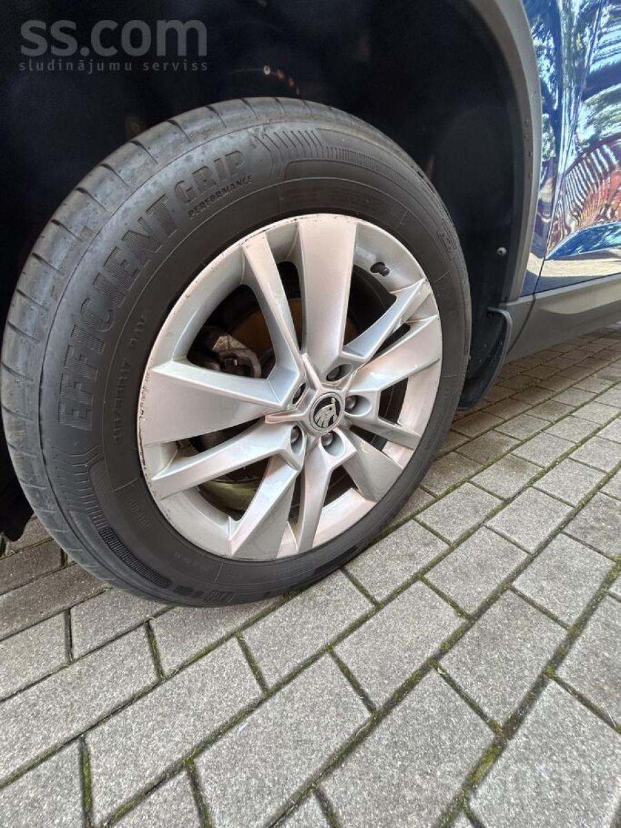 Zils Skoda Karoq 2022 Daugavpils, ar dzinēja tilpumu 1.50 L un nobraukumu 29 tūkst. km par 18500 €, foto 13 vietnē AUTOMOTO.COM.LV