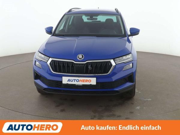 Blue Skoda Karoq 2022 in Kaunas, with an engine capacity of 1.50 L and mileage of 16 thousand km for 28508 €, photo 9 on AUTOMOTO.COM.LV