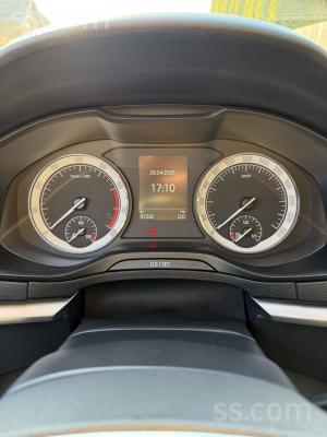 Zils Skoda Karoq 2022 Rīga, ar dzinēja tilpumu 1.50 L un nobraukumu 98 tūkst. km par 21900 €, foto 9 vietnē AUTOMOTO.COM.LV