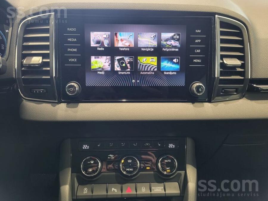 Blue Skoda Karoq 2022 in Riga, with an engine capacity of 1.50 L and mileage of 49 thousand km for 24490 €, photo 12 on AUTOMOTO.COM.LV