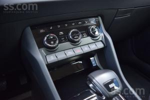 Zils Skoda Karoq 2022 Rīga, ar dzinēja tilpumu 1.50 L un nobraukumu 120 tūkst. km par 18500 €, foto 7 vietnē AUTOMOTO.COM.LV