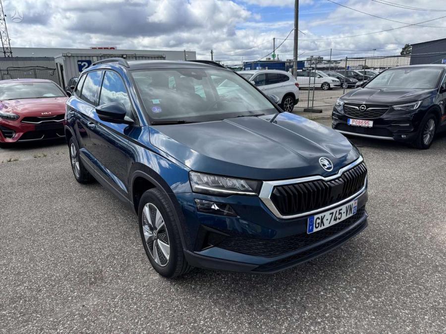 Zils Skoda Karoq 2022 Kauņa, ar dzinēja tilpumu 1.50 L un nobraukumu 194 tūkst. km par 17900 €, foto 3 vietnē AUTOMOTO.COM.LV