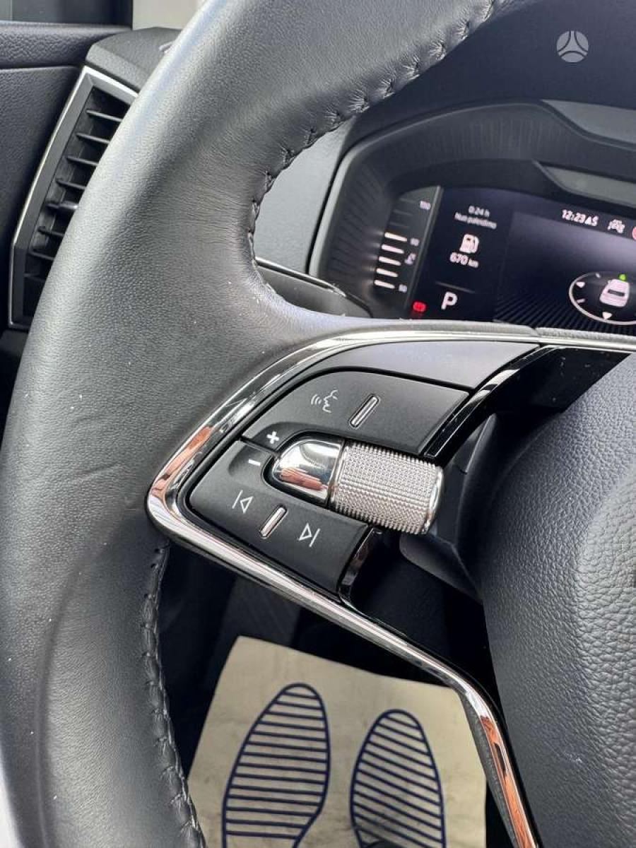 Zils Skoda Karoq 2022 Kauņa, ar dzinēja tilpumu 1.50 L un nobraukumu 194 tūkst. km par 17900 €, foto 14 vietnē AUTOMOTO.COM.LV