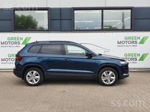 Blue Skoda Karoq 2022 in Riga, with an engine capacity of 2.00 L and mileage of 66 thousand km for 23900 €, photo 5 on AUTOMOTO.COM.LV