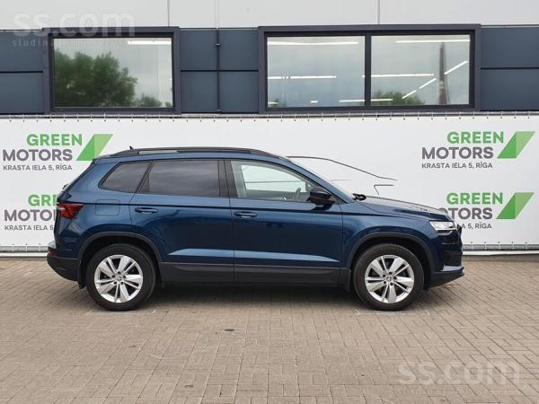 Синий Шкода Karoq 2022 в Рига, объемом двигателя 2.00 л и пробегом 66 тыс. км за 23900 €, фото 4 на AUTOMOTO.COM.LV