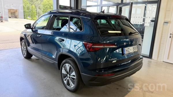 Zils Skoda Karoq 2022 Rīga, ar dzinēja tilpumu 1.50 L un nobraukumu 98 tūkst. km par 20500 €, foto 3 vietnē AUTOMOTO.COM.LV