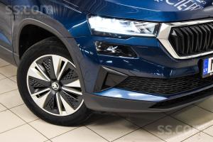 Zils Skoda Karoq 2022 Rīga, ar dzinēja tilpumu 1.00 L un nobraukumu 127 tūkst. km par 15690 €, foto 10 vietnē AUTOMOTO.COM.LV