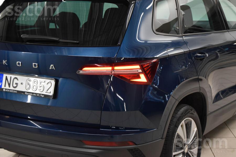 Zils Skoda Karoq 2022 Rīga, ar dzinēja tilpumu 1.00 L un nobraukumu 127 tūkst. km par 15690 €, foto 11 vietnē AUTOMOTO.COM.LV