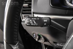 Zils Skoda Karoq 2022 Rīga, ar dzinēja tilpumu 1.00 L un nobraukumu 127 tūkst. km par 15690 €, foto 22 vietnē AUTOMOTO.COM.LV