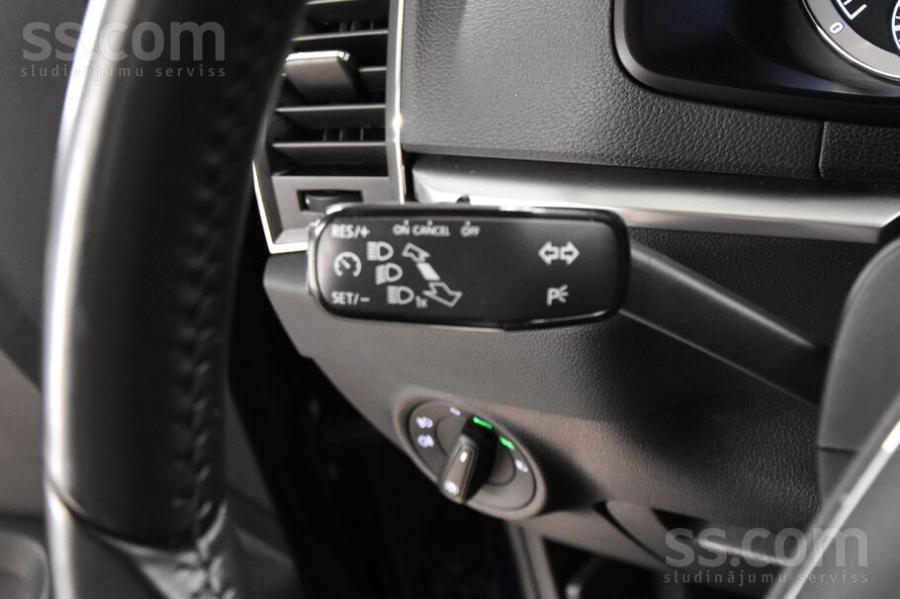 Zils Skoda Karoq 2022 Rīga, ar dzinēja tilpumu 1.00 L un nobraukumu 127 tūkst. km par 15690 €, foto 22 vietnē AUTOMOTO.COM.LV