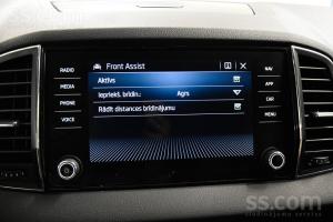 Zils Skoda Karoq 2022 Rīga, ar dzinēja tilpumu 1.00 L un nobraukumu 127 tūkst. km par 15690 €, foto 27 vietnē AUTOMOTO.COM.LV